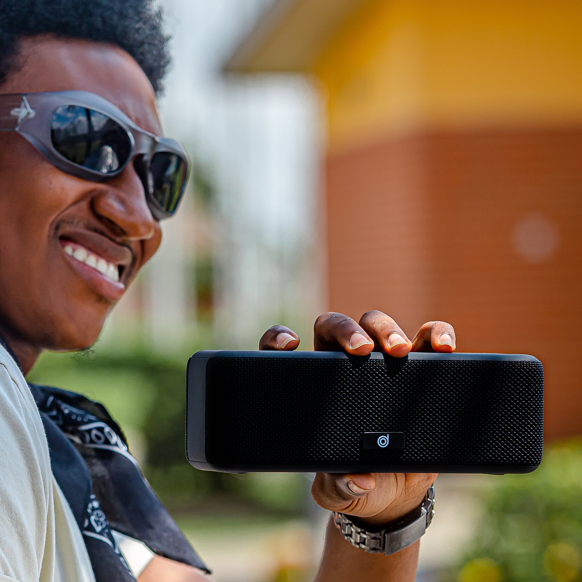 Introducing Boom Series Wireless Device, Fast Chargers and Premium USB ...